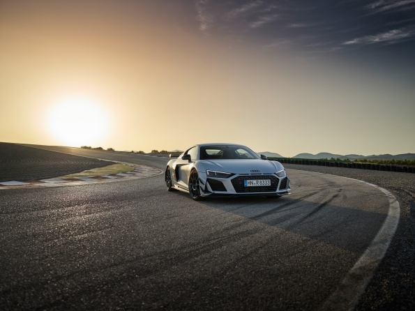 High Performance In Its Purest Form: The new Audi R8 GT - Audi Newsroom